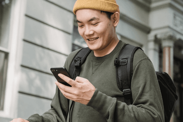 10 Best Receipt Scanning Apps for Small Business 2026 | (Free + Paid plans)