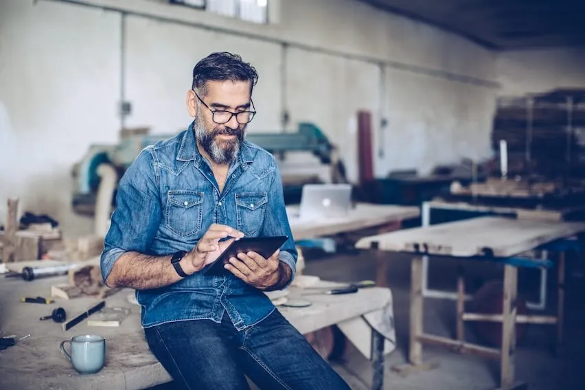 Signs Your Business Is Growing Too Fast (and How to Regain Control ...