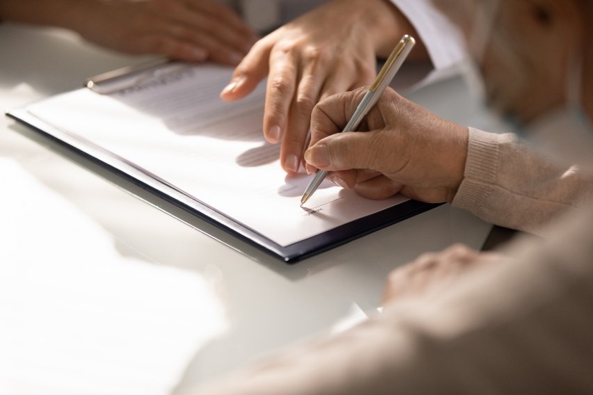 Square 1099 Tax Form: Filing Requirements and Steps (2026) | FreshBooks