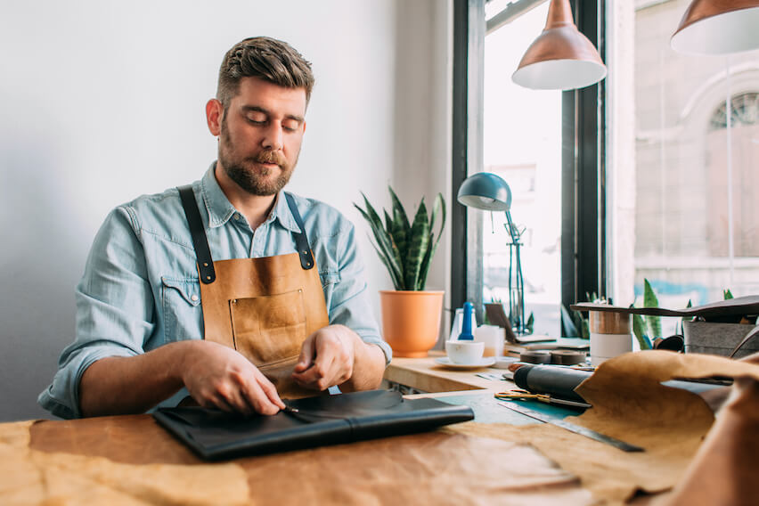 Doing Business As (DBA): What Is It and Why Is It Needed? | FreshBooks Blog