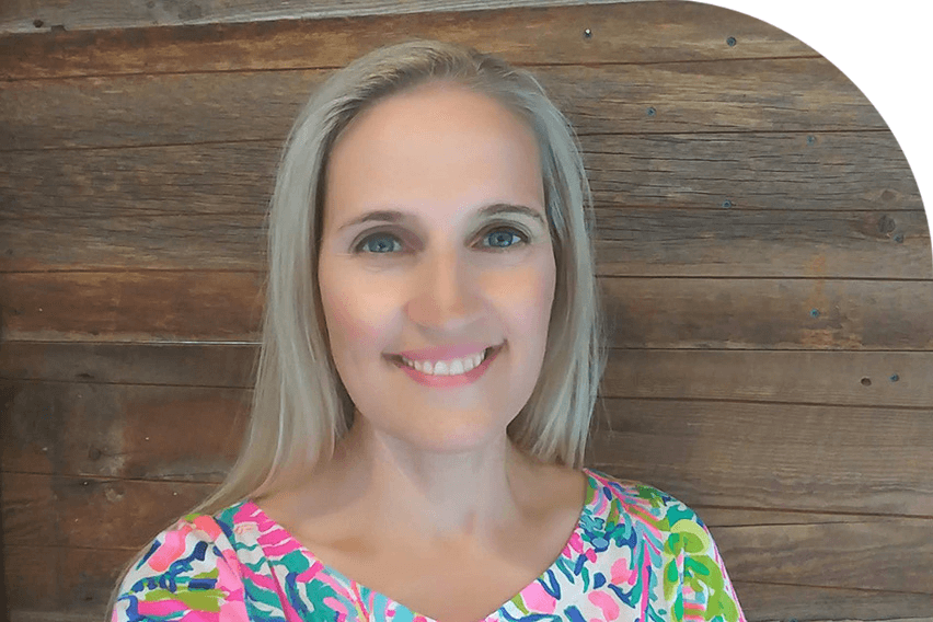 Meet Lisa, a Social Media Marketer Who Uses Accounting Software to Keep ...