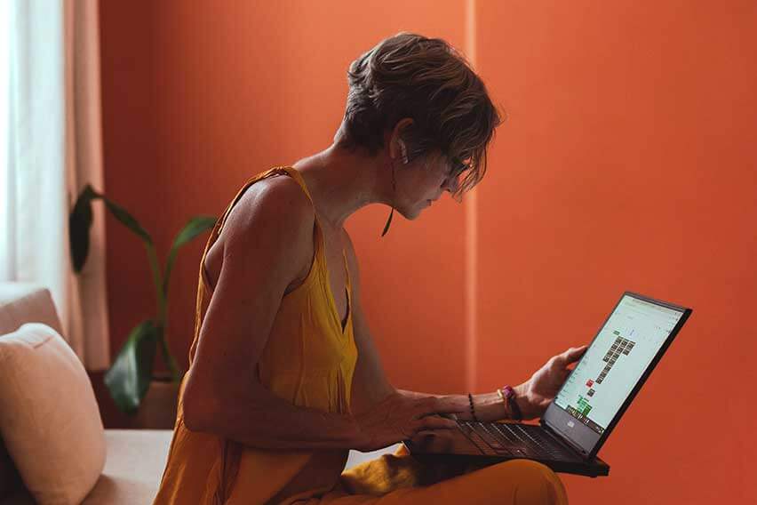 Form 8027: Your Complete Guide to Reporting Tip Income | FreshBooks Blog