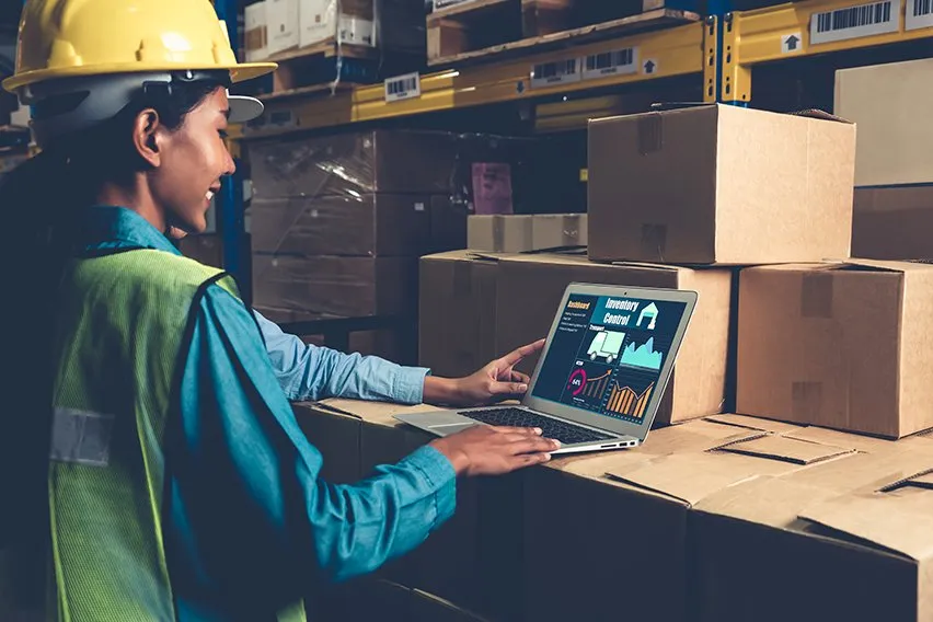 8 Best Order Management Software for Small Businesses