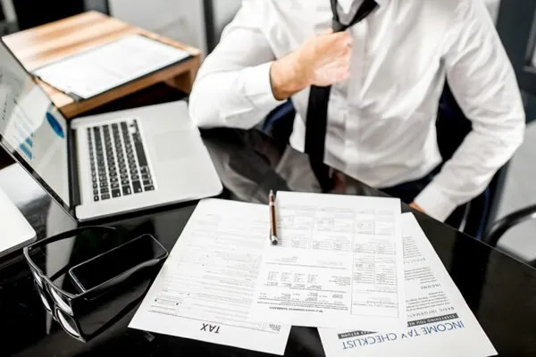 VAT vs Sales Tax: What’s the Difference?