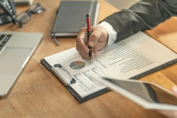 What Is an Expense Claim? Definition & How to Manage