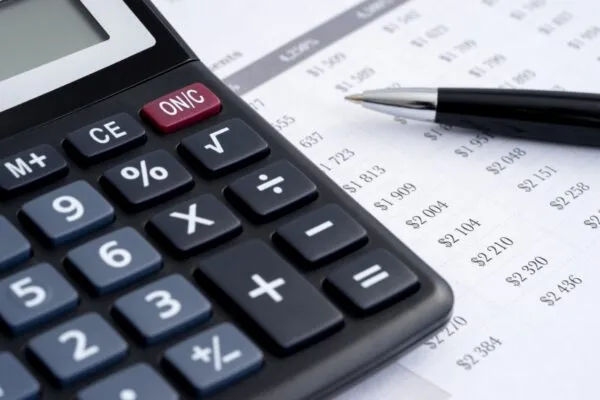 Payroll Cost: How to Calculate & Factors that Affect Payroll Cost